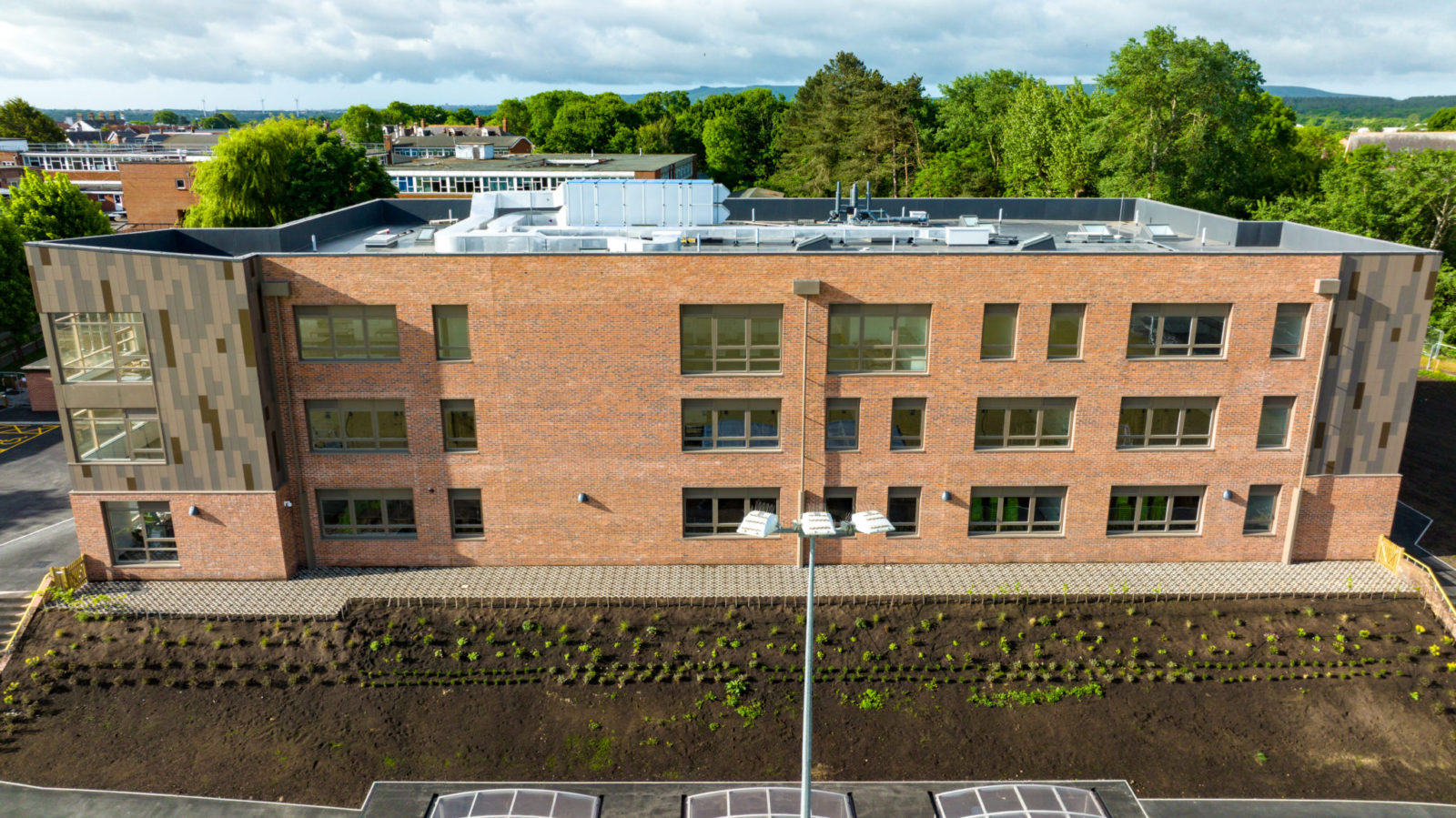 Sustainable educational building: Hailsham Community College