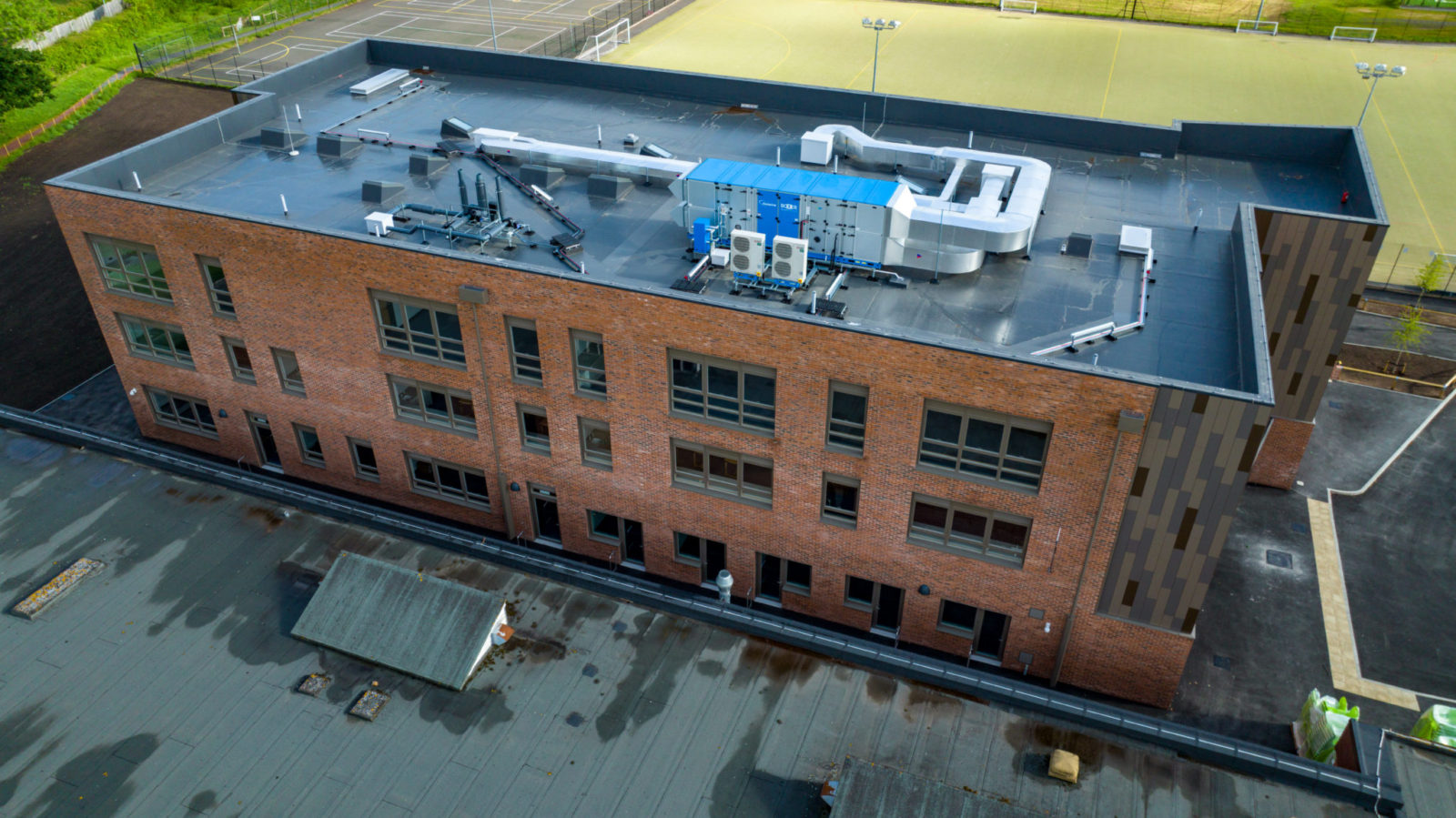 Sustainable educational building: Hailsham Community College
