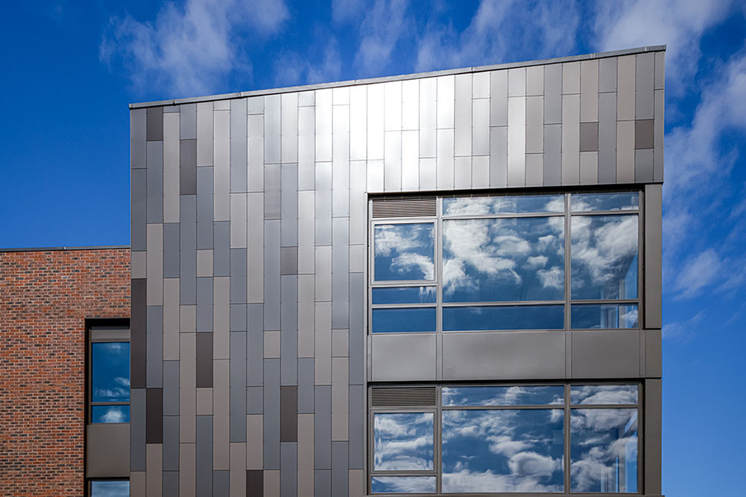 Sustainable educational building: Hailsham Community College