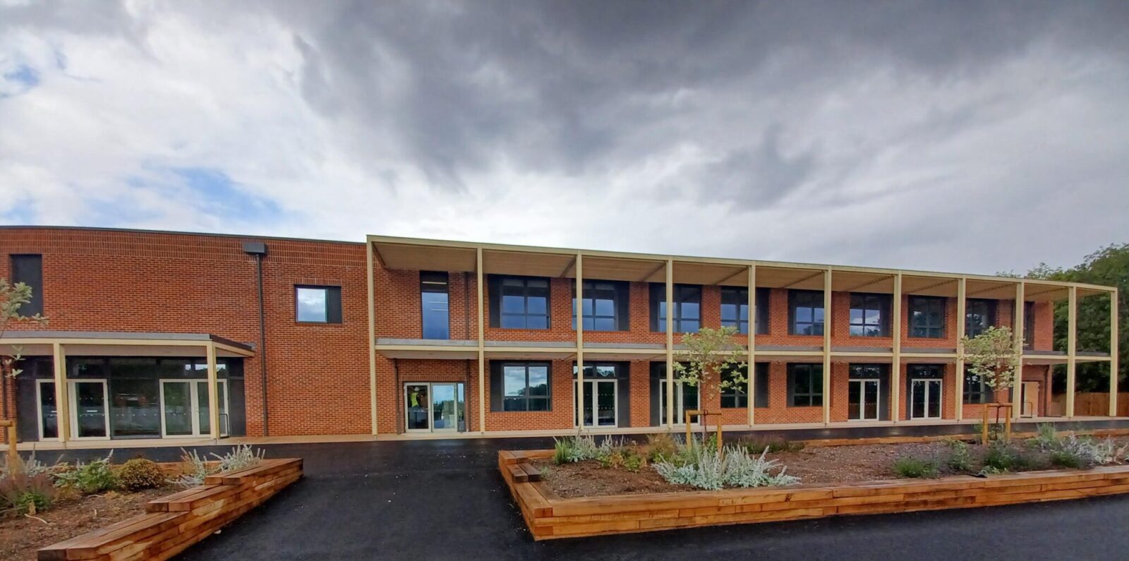Hounsome Fields Primary School - Streif UK